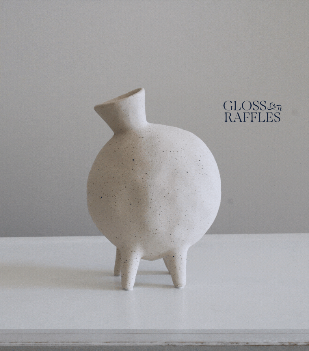 Jarrón Trompeta – Gloss & Raffles