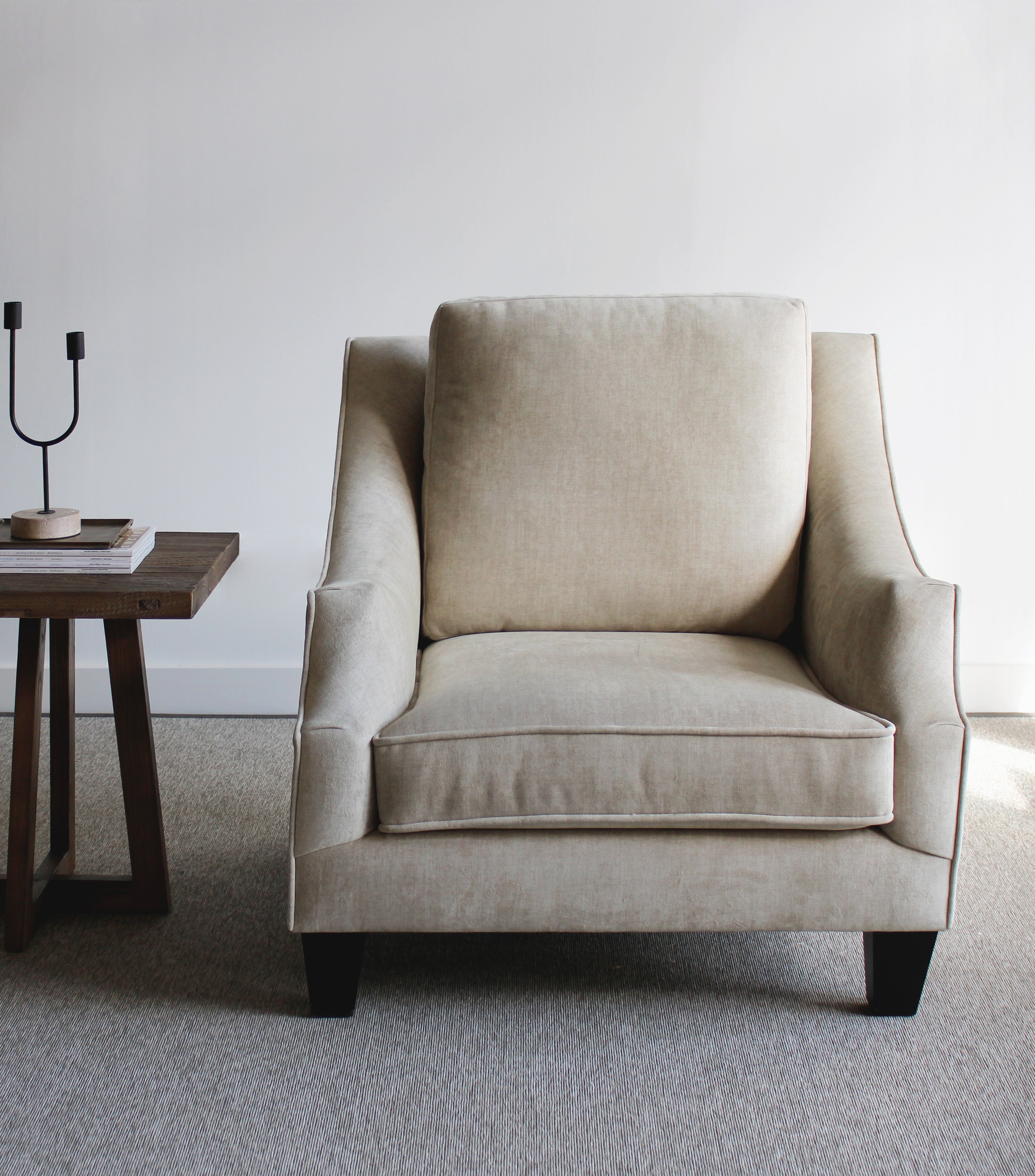 Butaca Denia – Gloss & Raffles