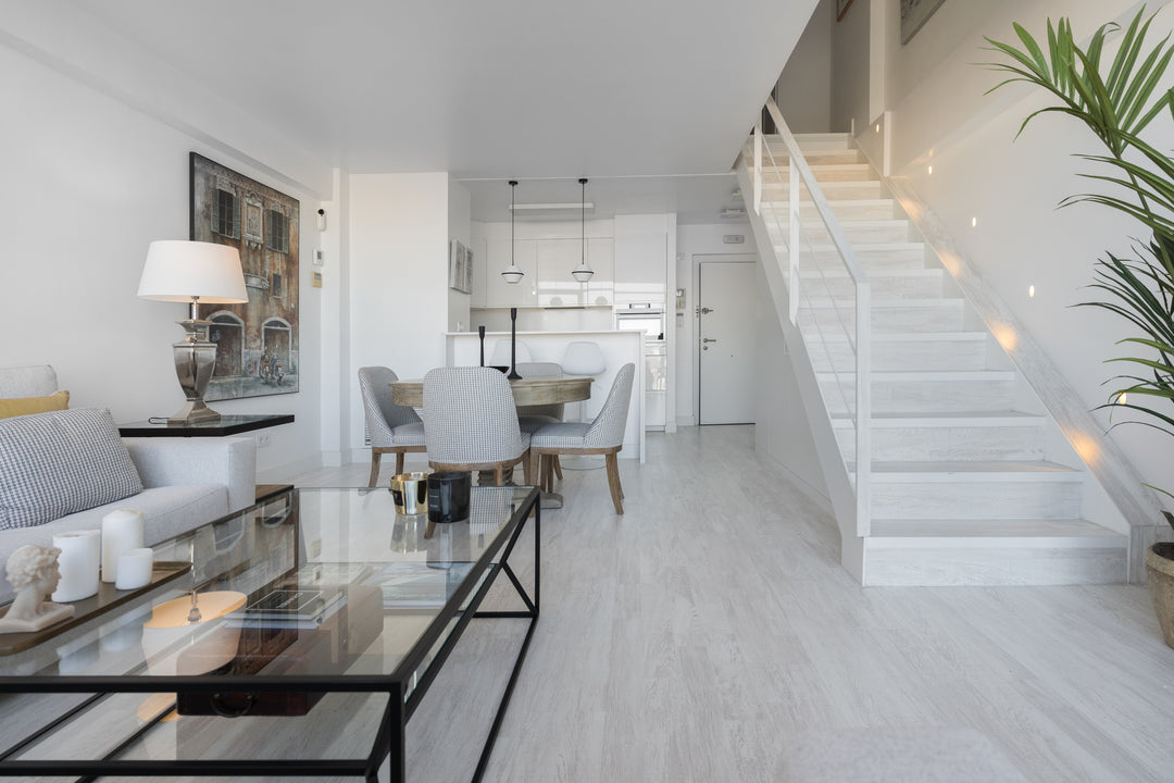 Proyecto p-j – Gloss & Raffles