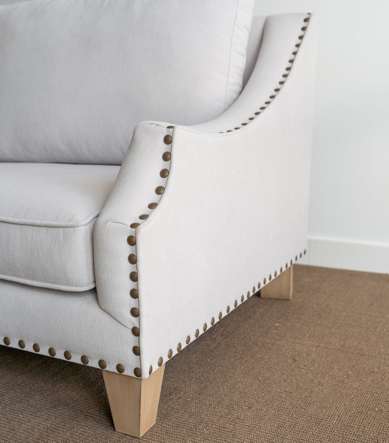 Sofá Denia – Gloss & Raffles